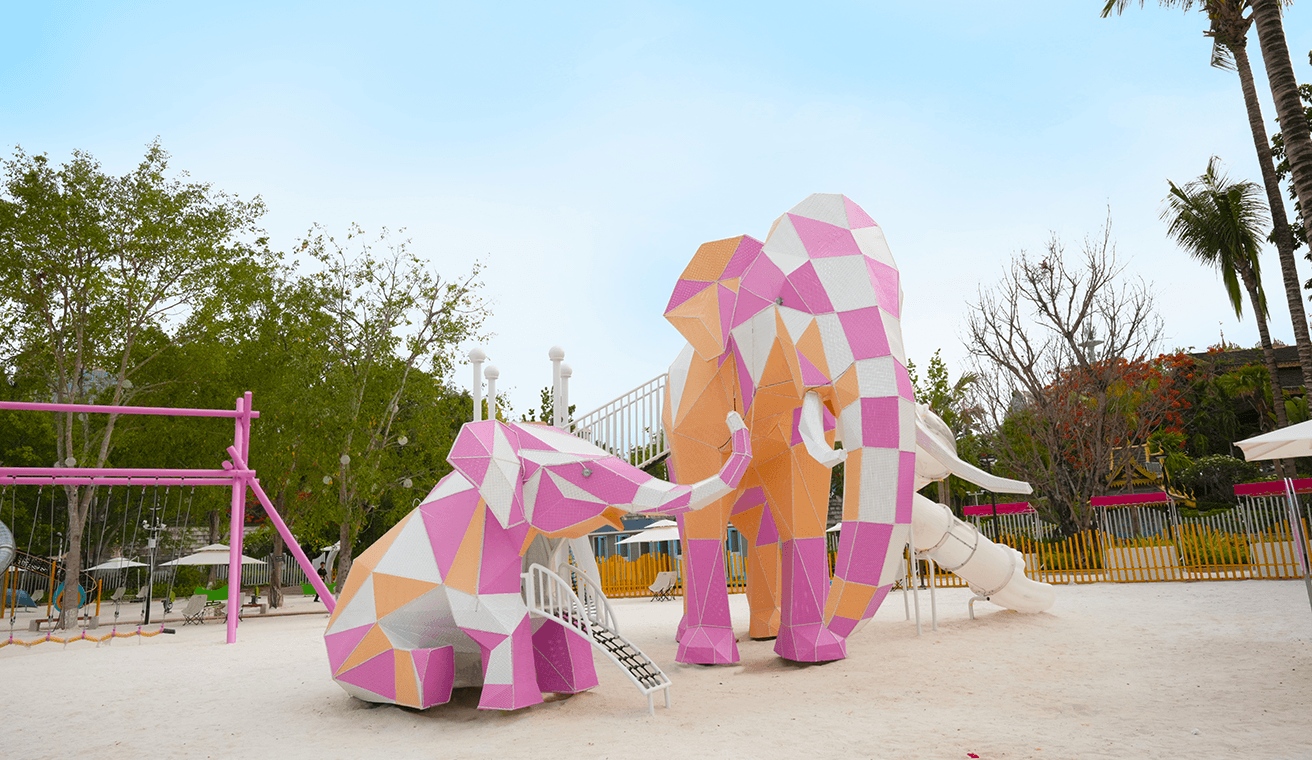 Yunnan white elephant & Peacock Playground - Cowboy Playground